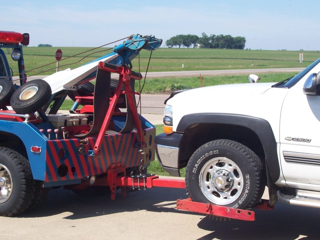 Hide-A-Lift: BOA — Quick, easy to use, side in Repo Wheel lift system